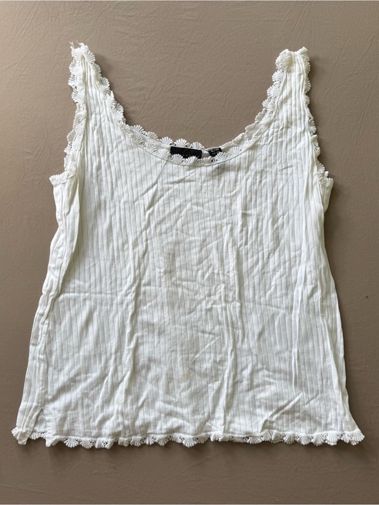 Apostrophe | Tops | Vintage Apostrophe Ribbed Lace Trim Tank | Poshmark